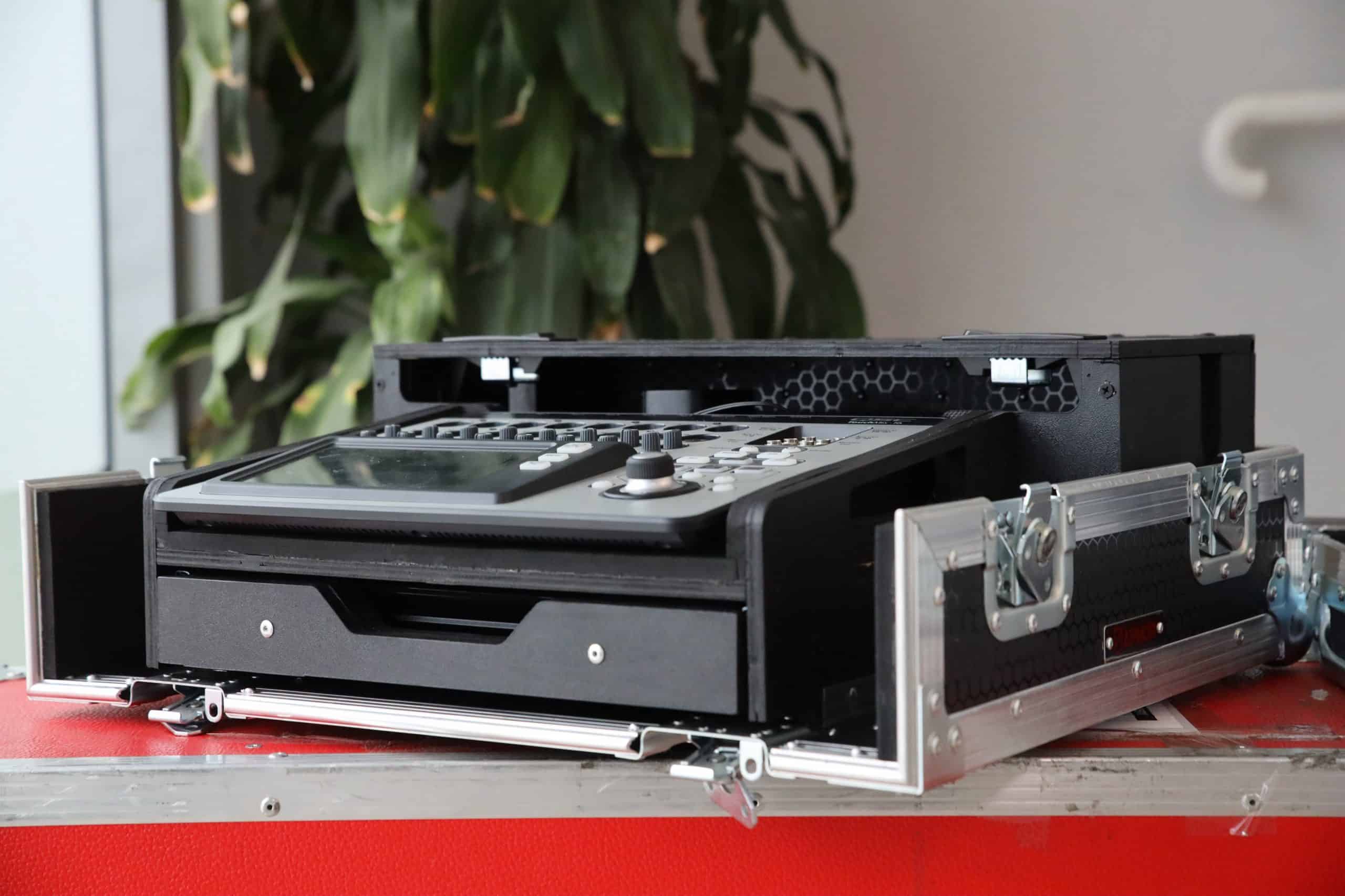 QSC TouchMix-16 Audio Console Case – Armor Road Cases